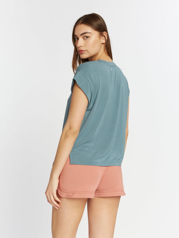 DELLA-MARIE TEE - PRE PACK 6 UNITS - shopthreadandsupply